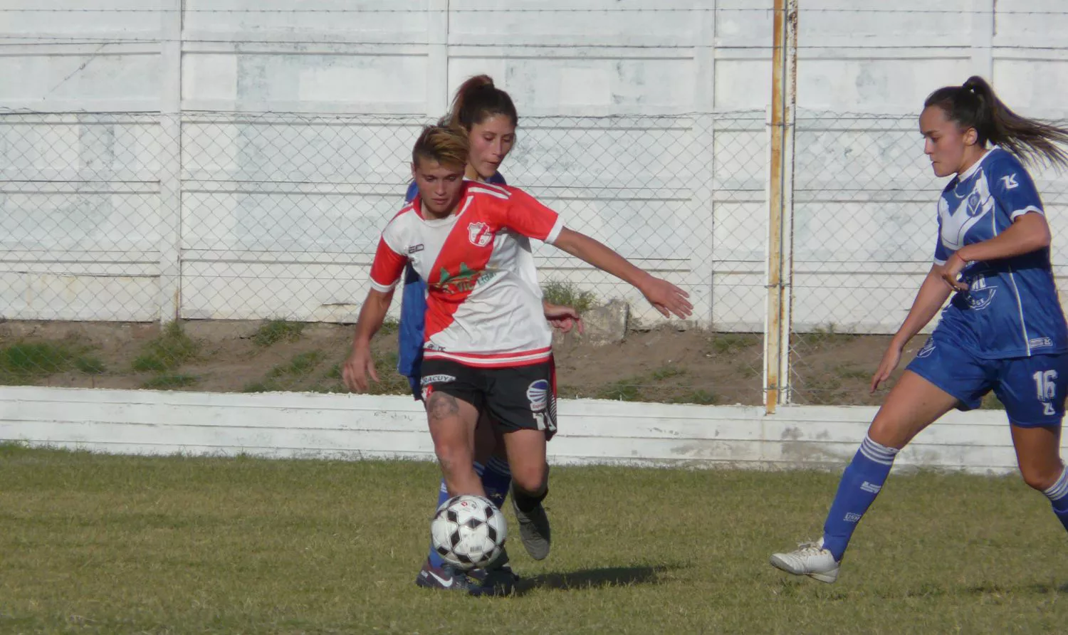 Oficial femenino: Cochicó festejó su primera victoria